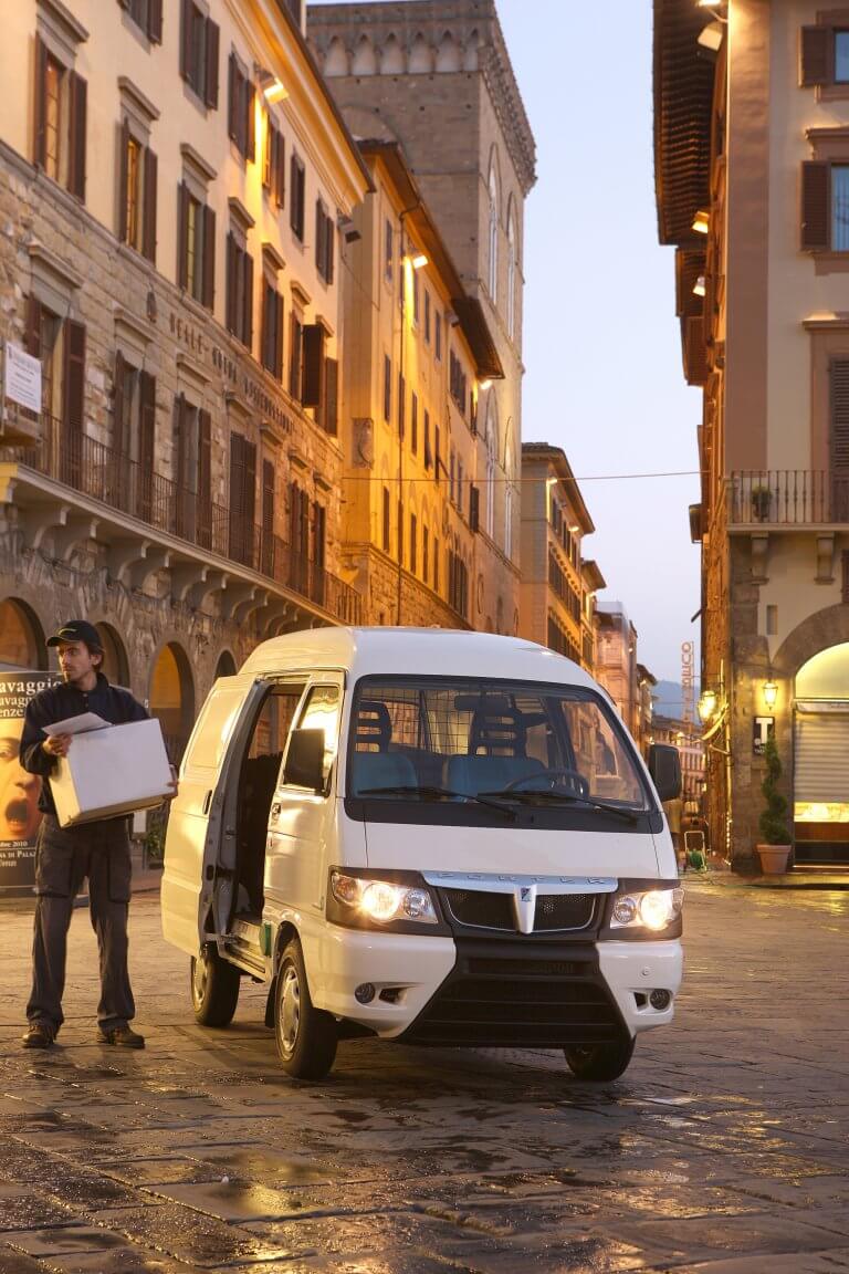 Gallery - Piaggio Commercial UK